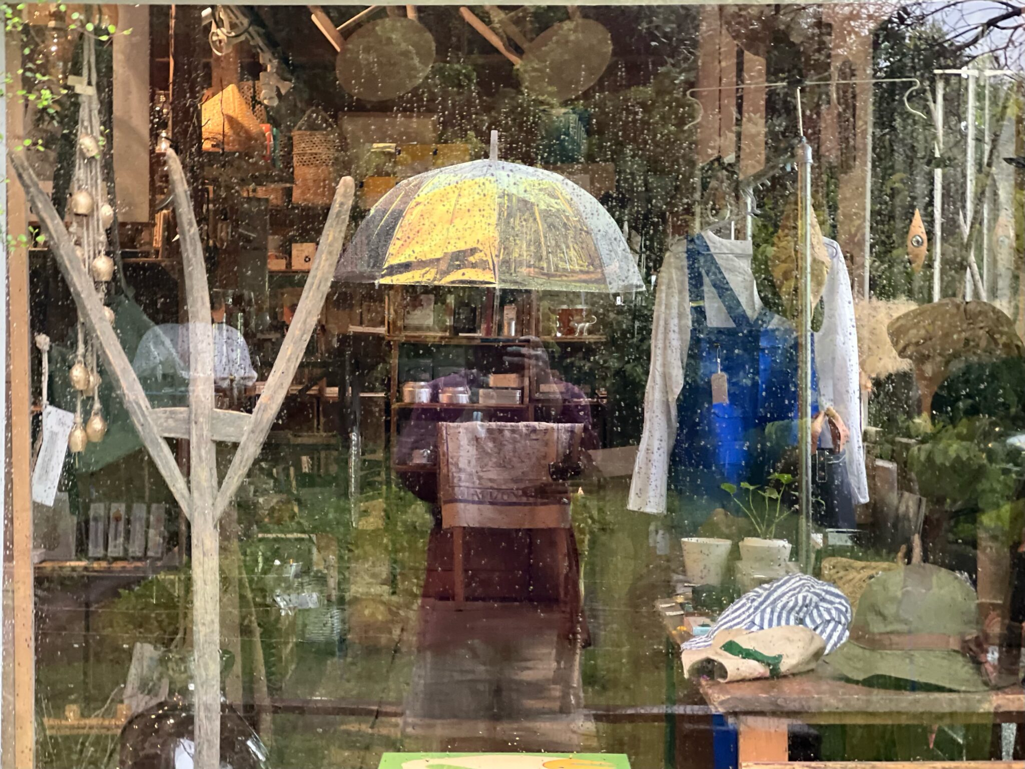 friday | Barnshelf バーンシェルフ